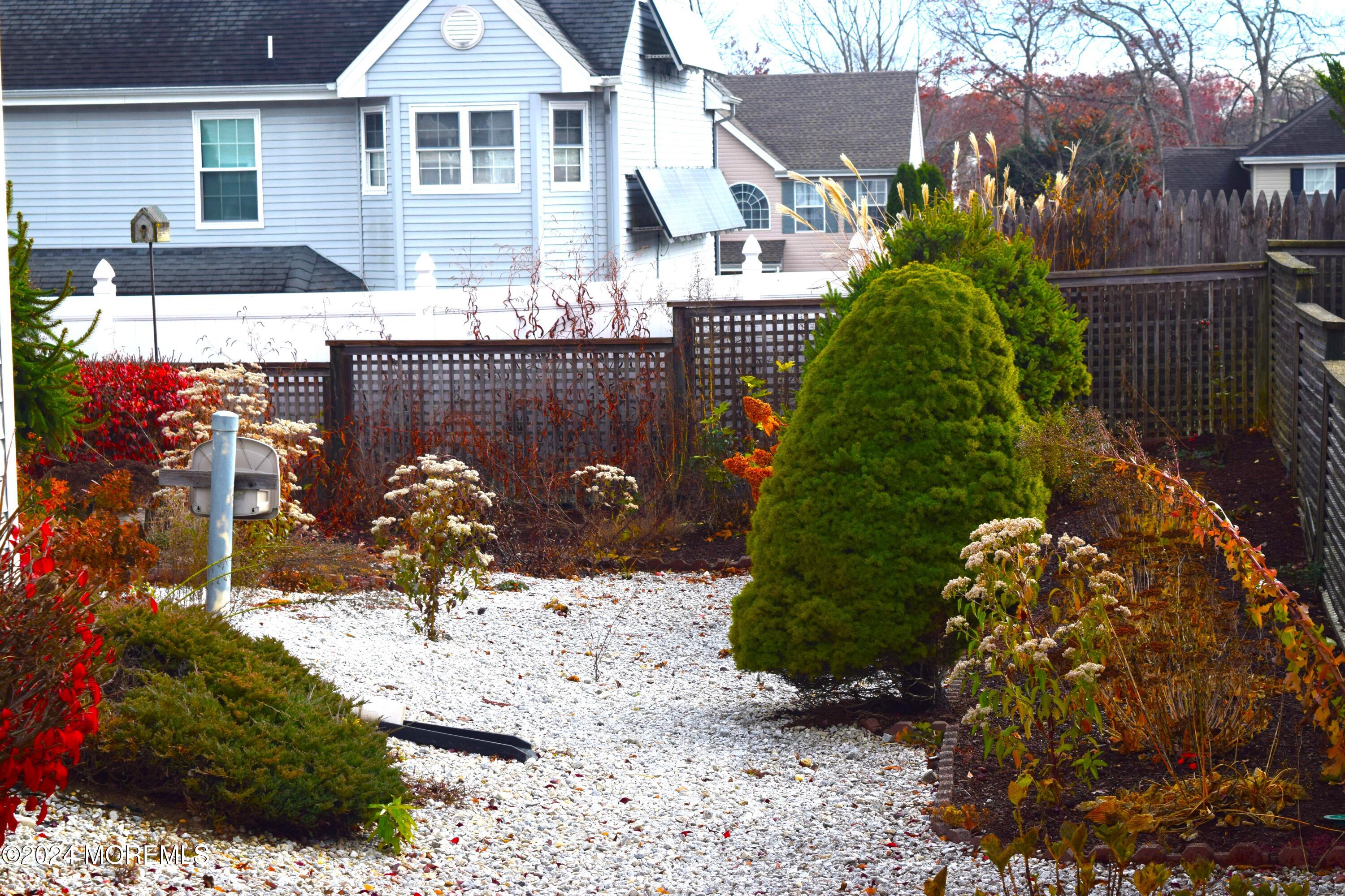 63 Lookout Drive, Manahawkin, NJ, 08050 - Robert DeFalco Realty