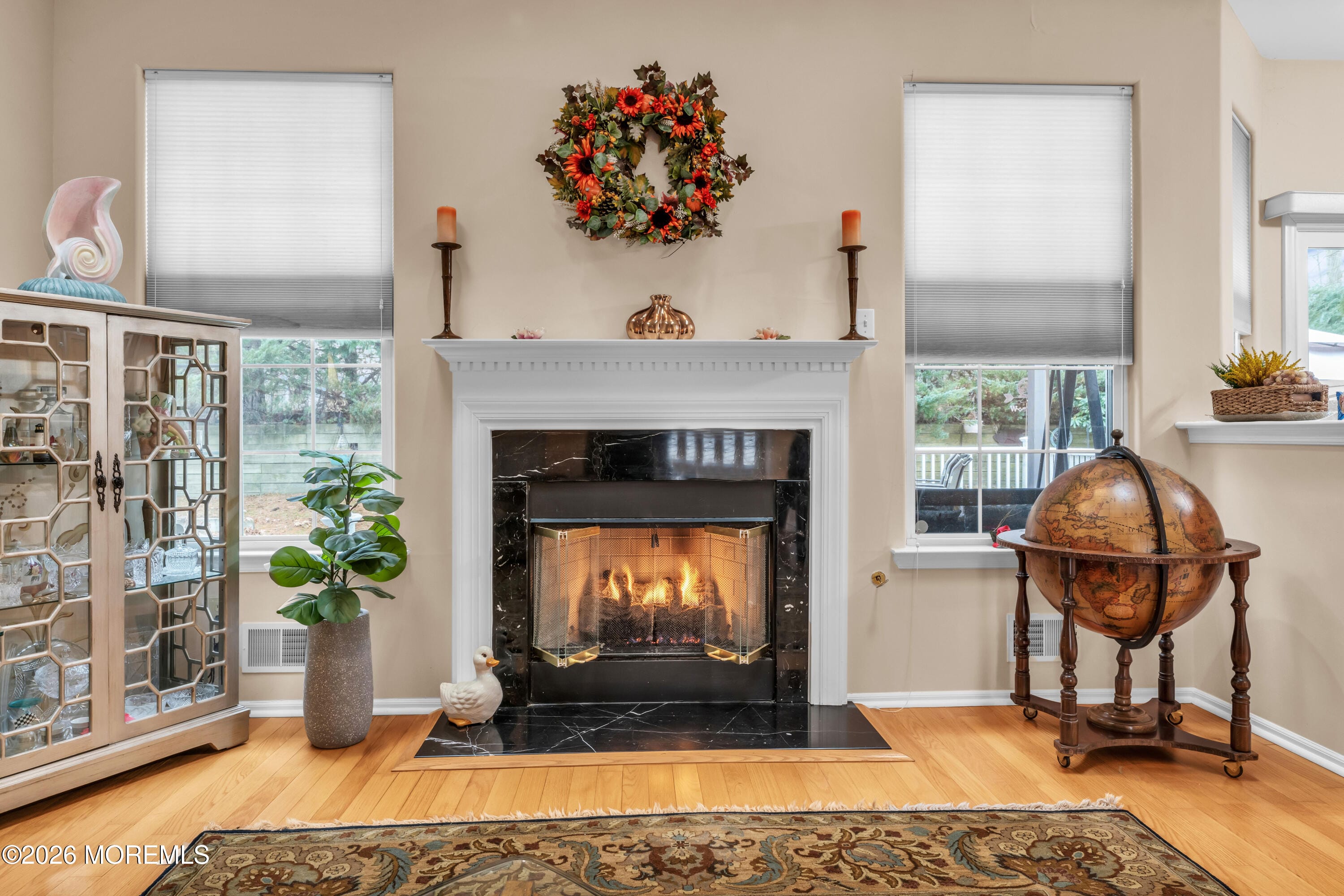 19 Crown Circle, Lakewood, NJ, 08701 - Robert DeFalco Realty